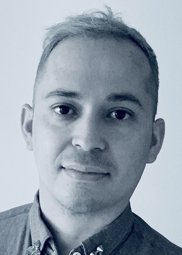 Ponce Garay, Roberto – Awards and Scholarships