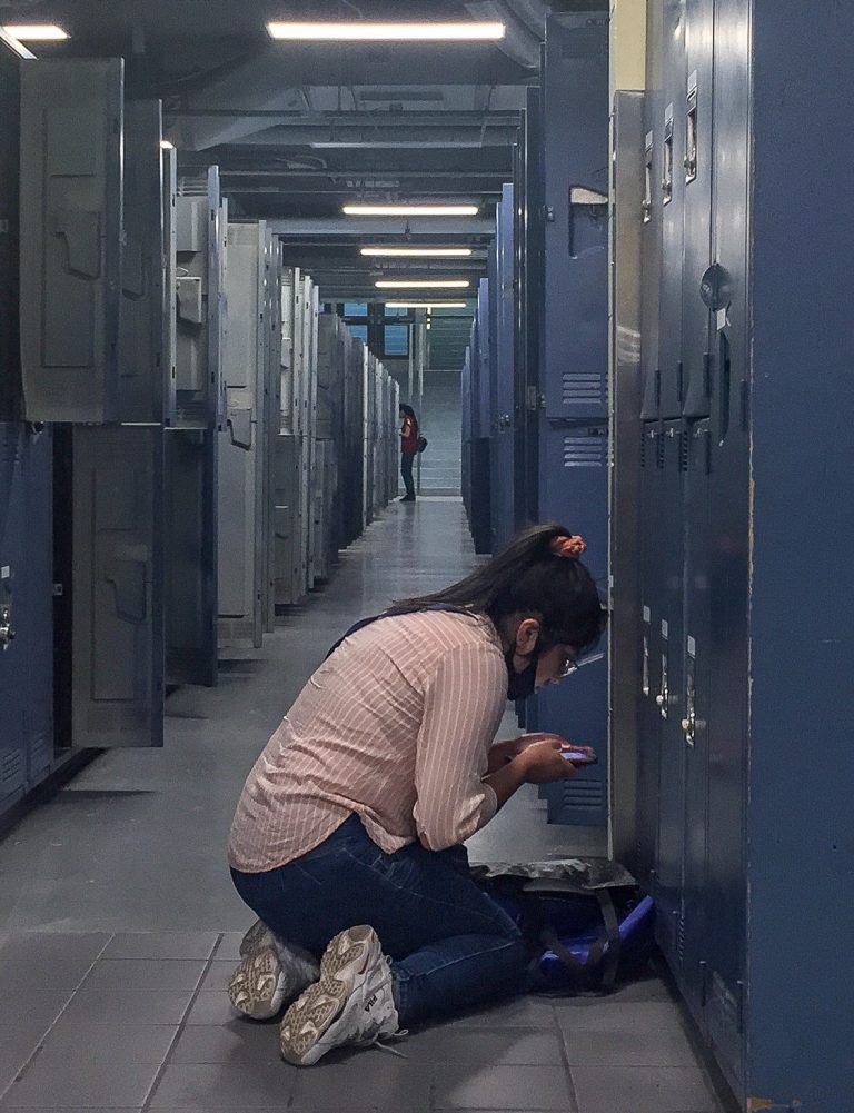 3,500 students return to empty lockers – Newsroom