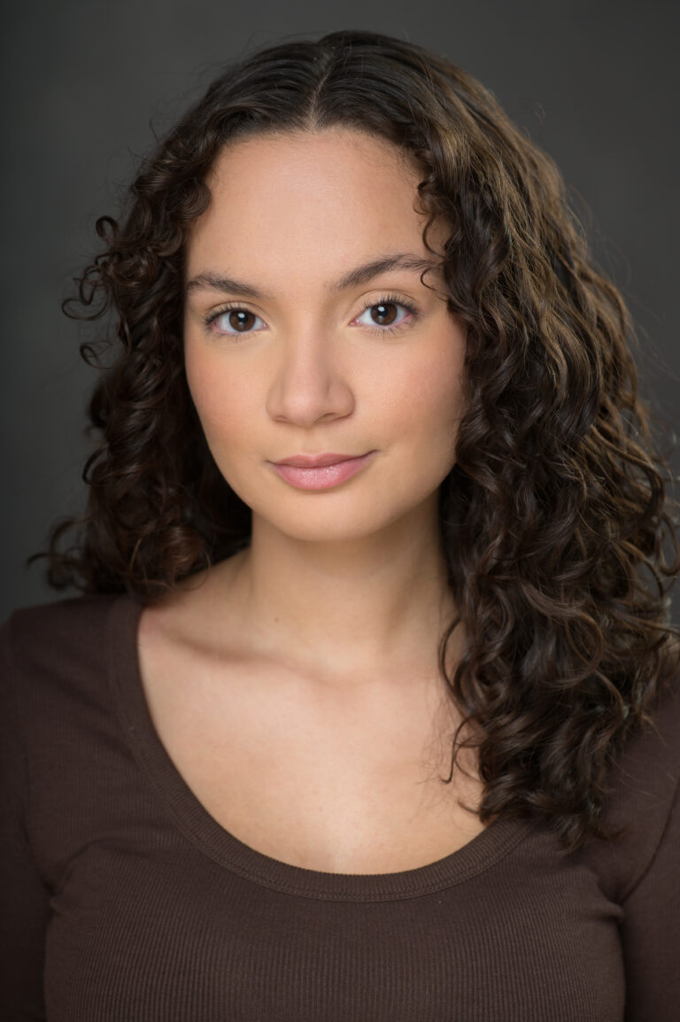 Clara Havro Costa – Professional Theatre (Acting)